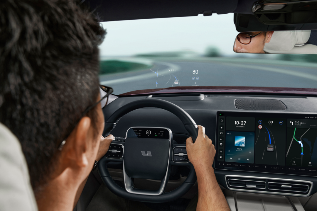 搭载FUTURUS WHUD产品的理想L9第10000辆量产车下线 - FUTURUS未来黑科技 —— 未来人机交互技术引领者